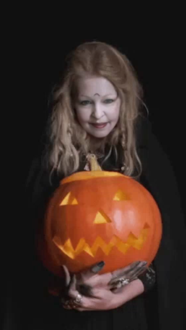 The Twelve Days Of Fester – Red Witches Journey